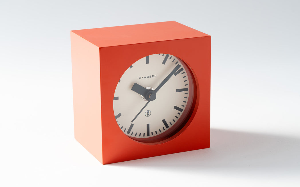 Chambre Block desk clock by Interzero | SCP