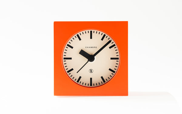 Chambre Block desk clock by Interzero | SCP