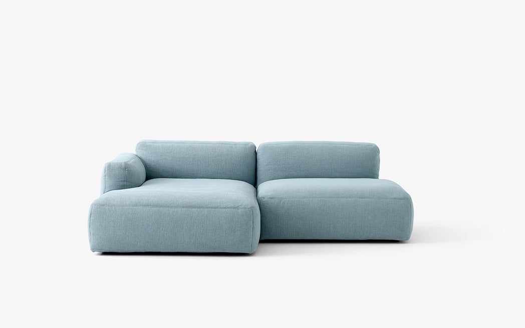 Develius Mellow sofa | SCP