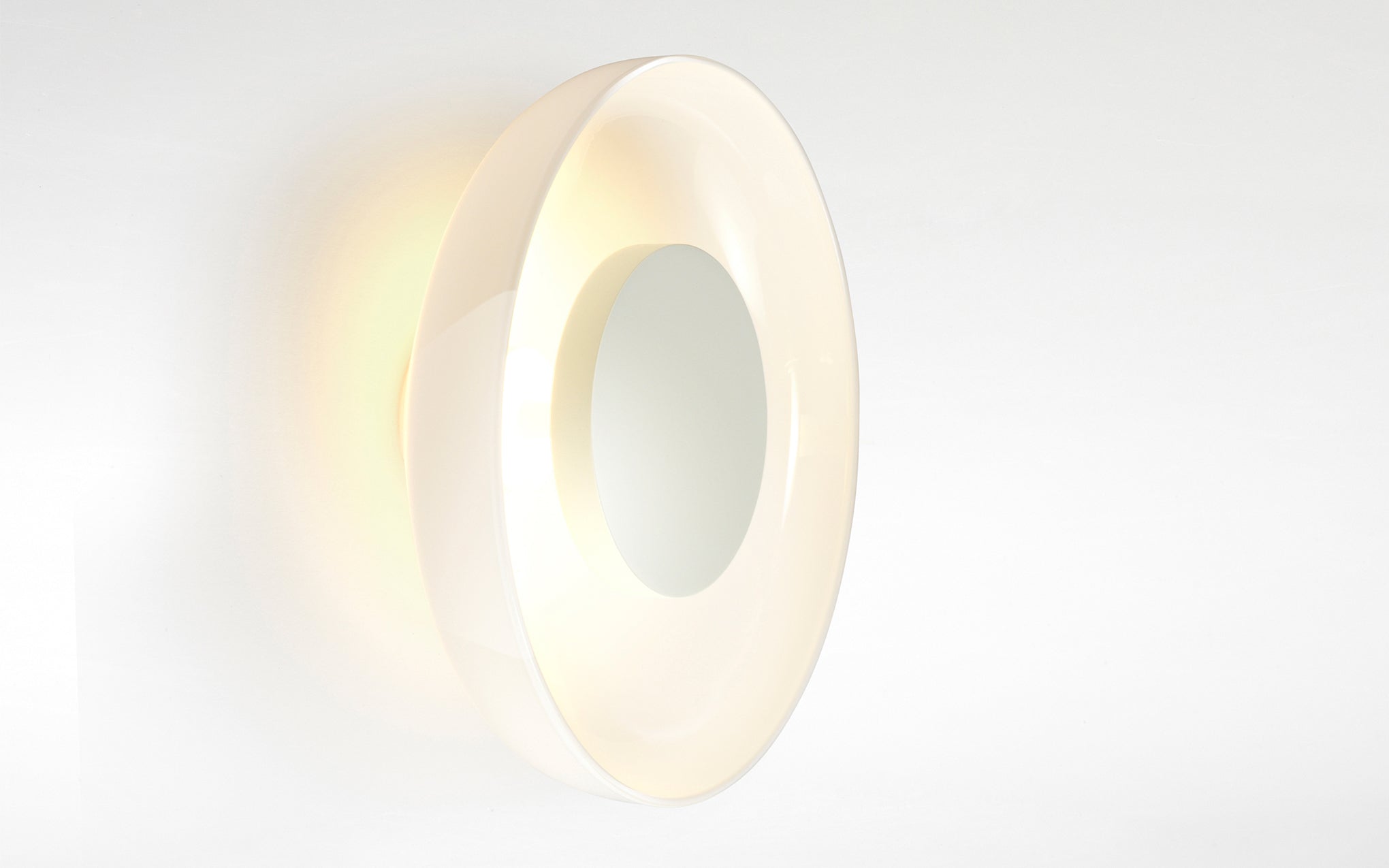 Aura wall light | SCP