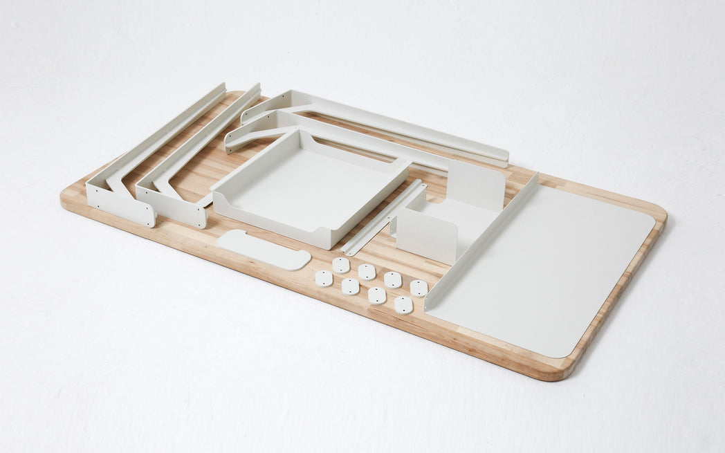 Mantis desk by Samuel Wilkinson for Case | SCP