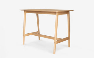Dulwich bar table by Matthew Hilton for Case | SCP