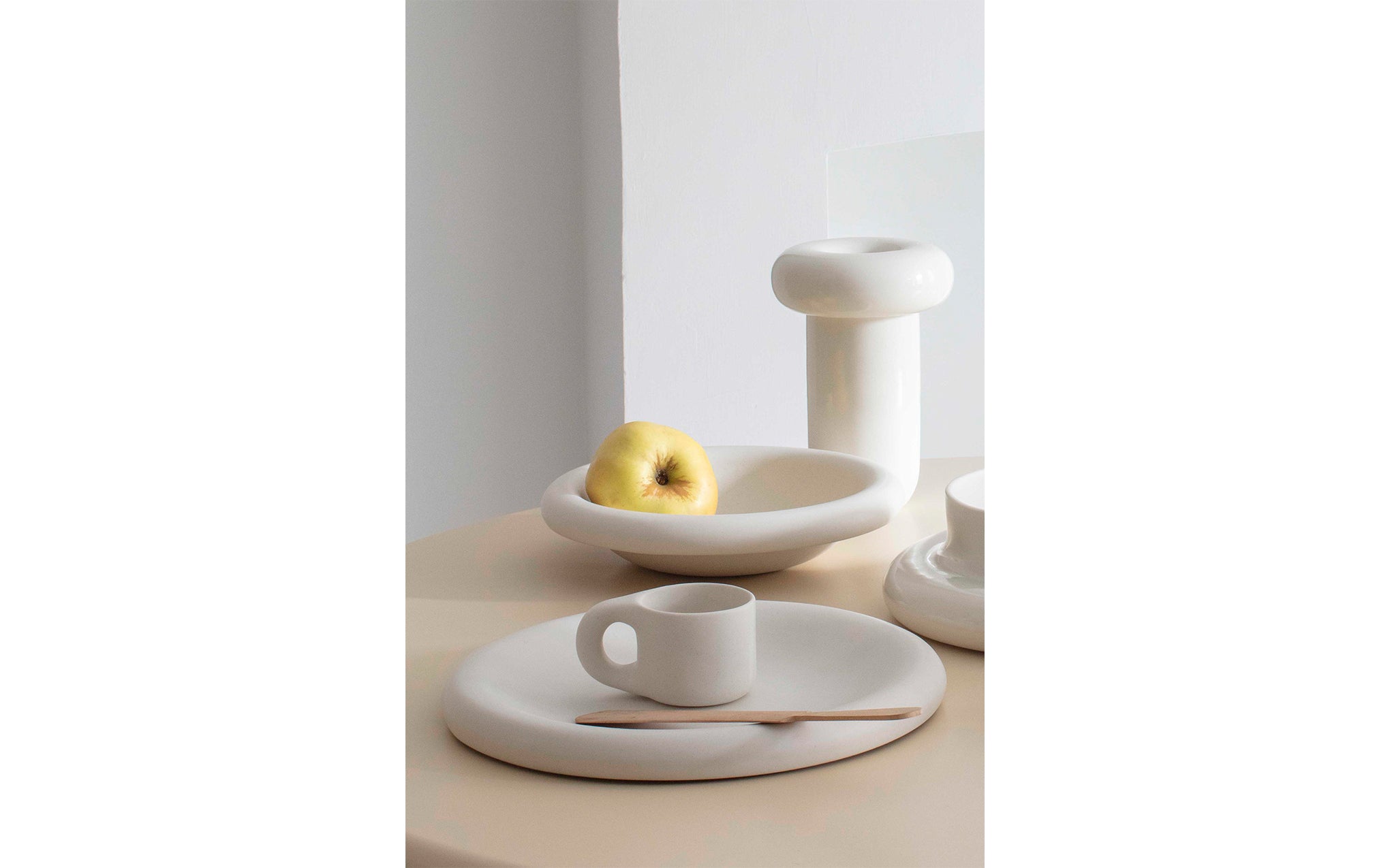 Dough vase by Faye Toogood for Toogood | SCP