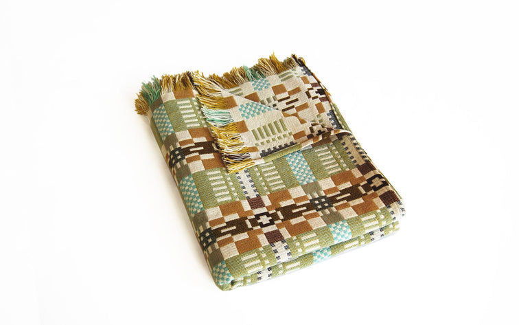 Blankets & Throws | SCP