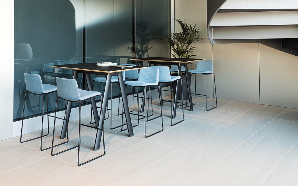 Radial Conference bench by Andreu World | SCP