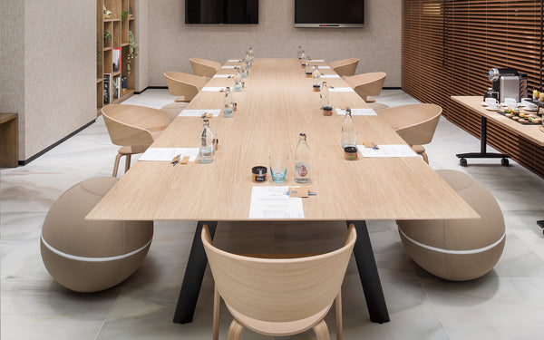 Radial Conference table by Andreu World | SCP