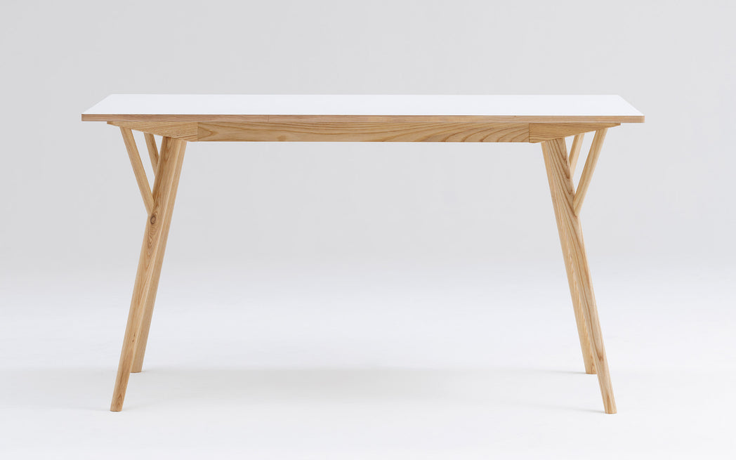 Peggy Standing table by PearsonLloyd for SCP