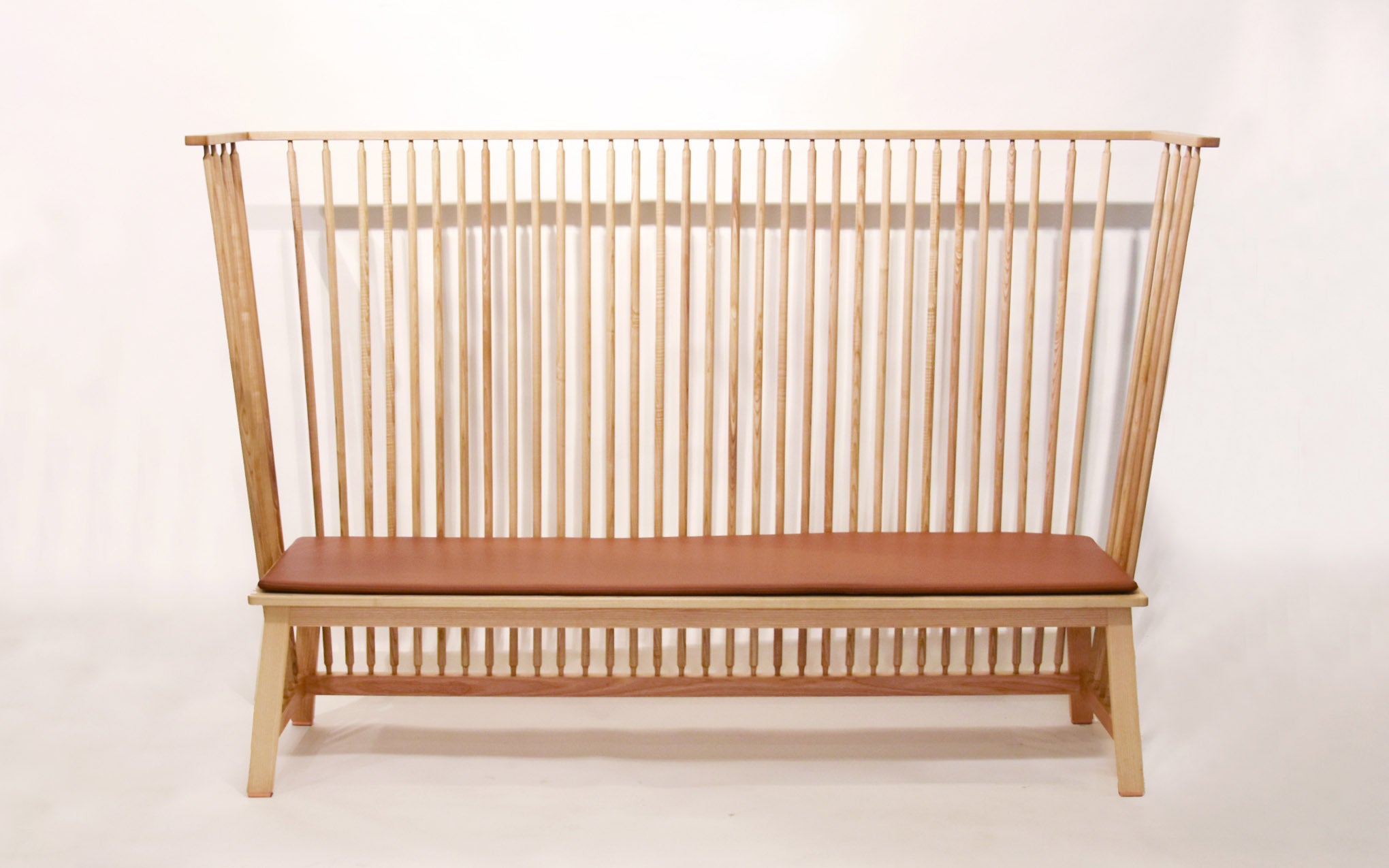 Settle bench | SCP