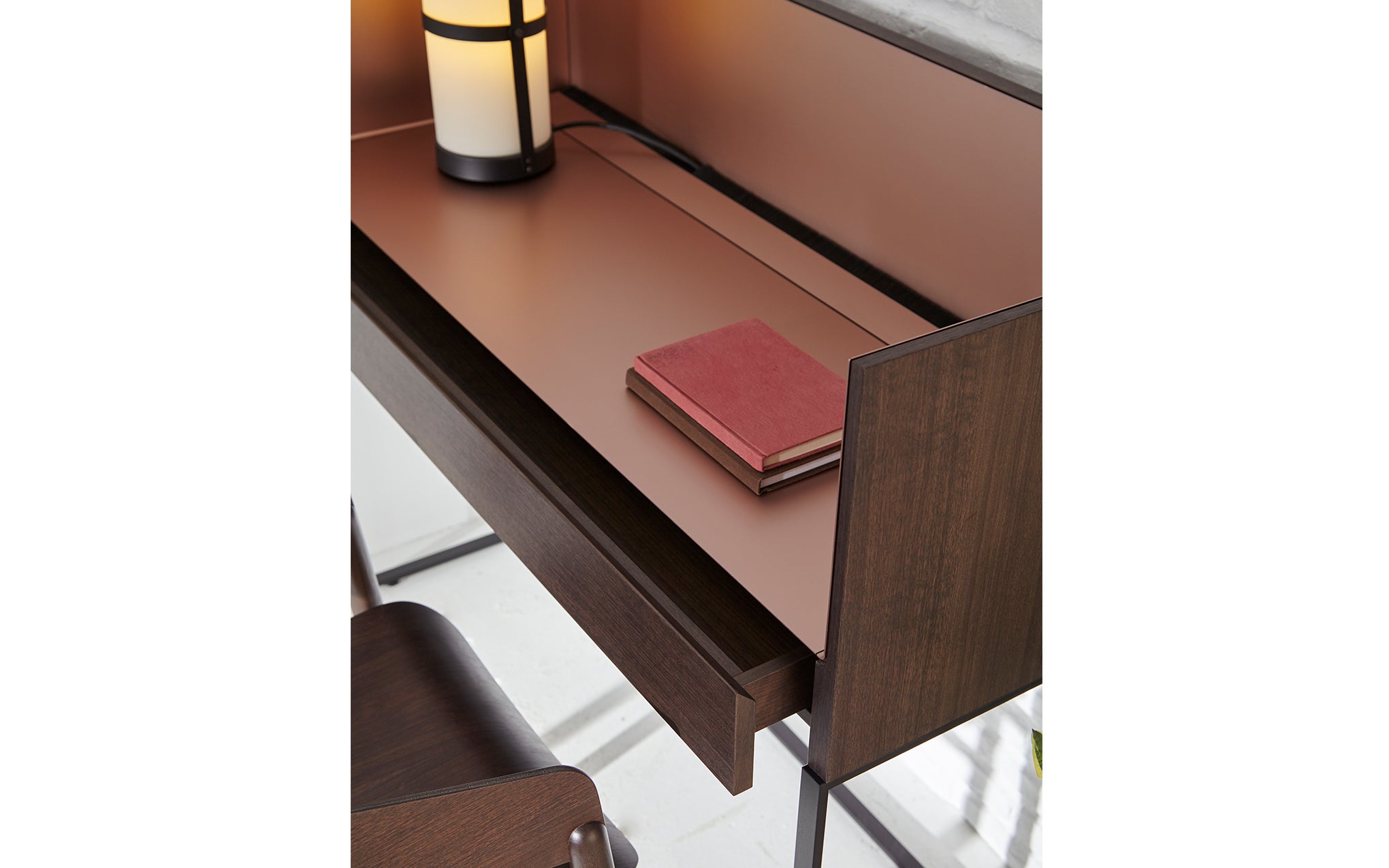 Stockholm desk by Mario Ruiz for Punt | SCP