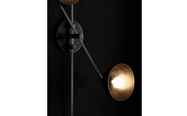Trapeze 4 surface by Apparatus | SCP