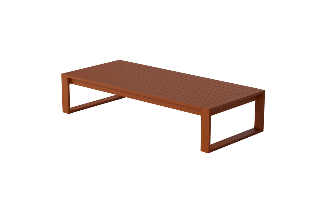 Eos outdoor coffee table by Matthew Hilton for Case | SCP